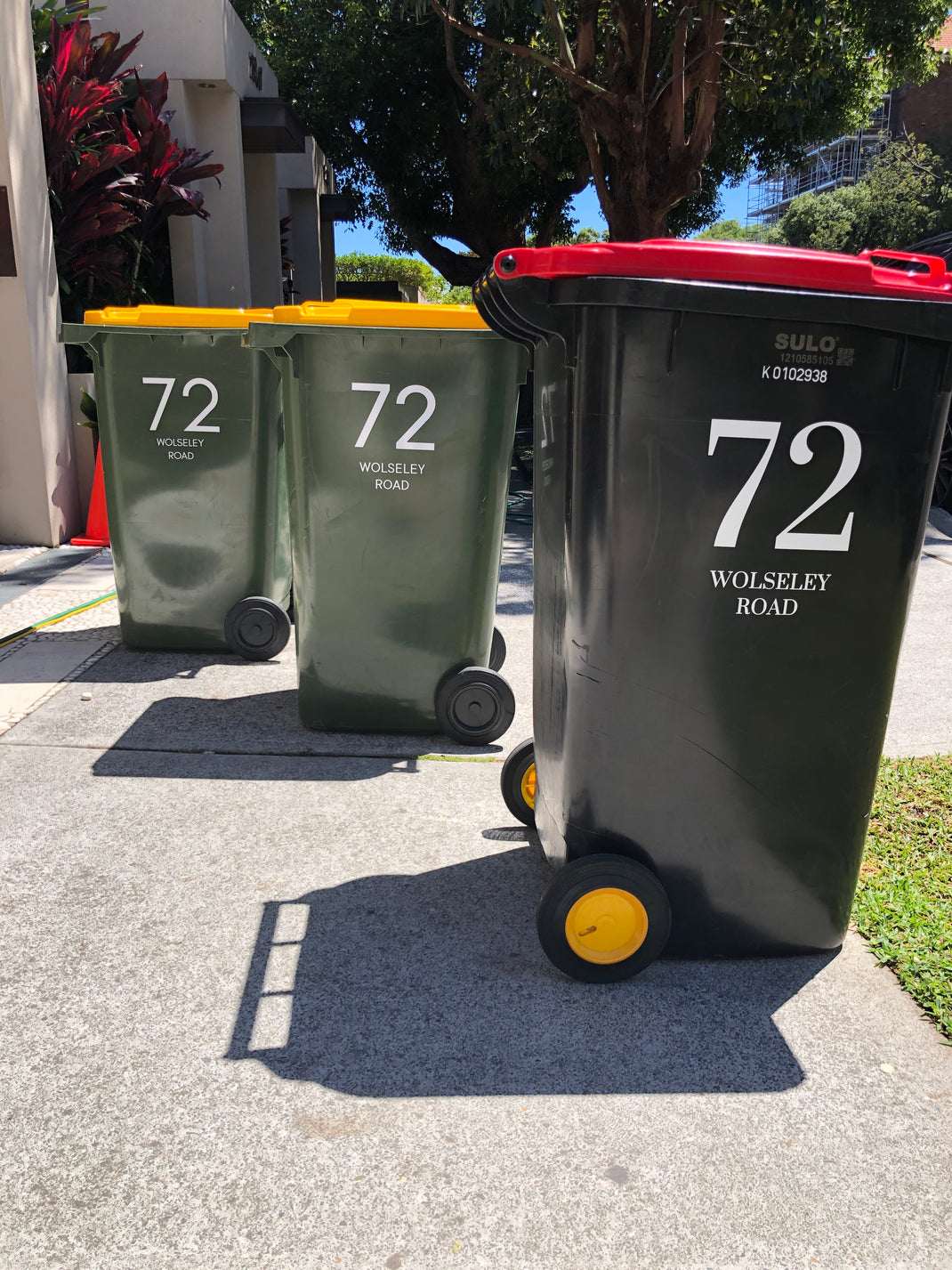 MyWheelie - custom vinyl sticker numbering for your wheelie bin